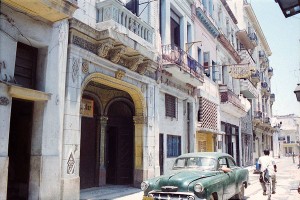 LILY RENTERIA, ‘Anna in the Tropics’ returns to Cuba (Photos) * * LILY ...