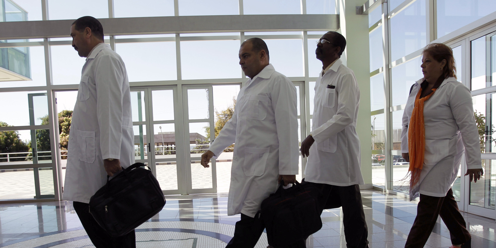 CUBAN DOCTORS Start Getting 25 Hours Per Month in Slow INTERNET ...