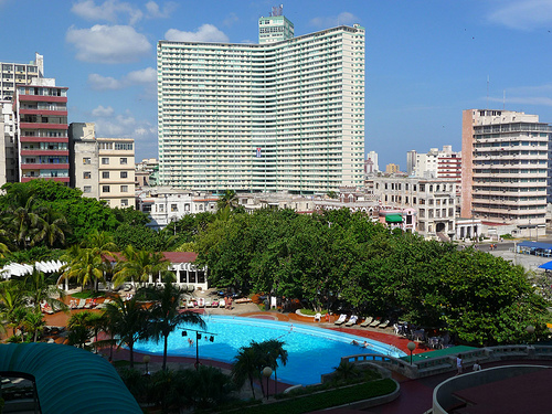 THE "FOCSA" BUILDING, wonder of Cuban civil engineering. History. + EL EDIFICIO ‘FOCSA ...