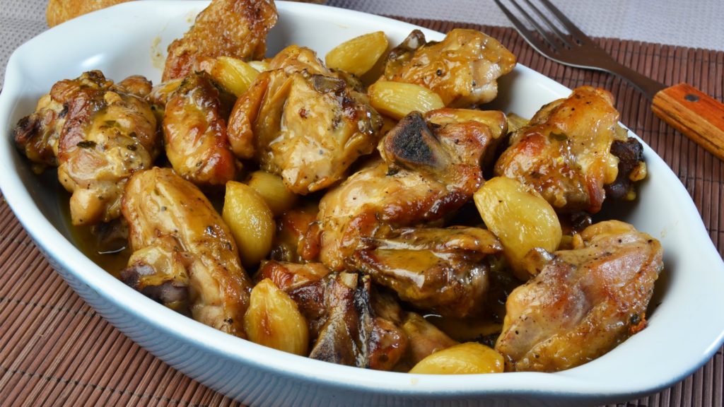 CUBAN CUISINE: Garlic Roasted Chicken. + COCINA CUBANA: Pollo Asado al ...
