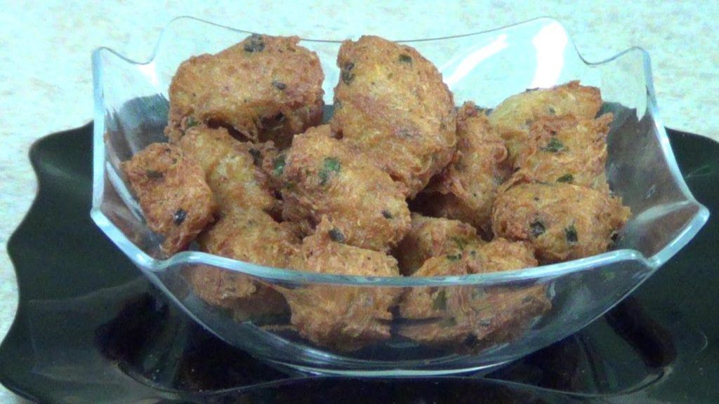 CUBAN CUISINE: Malanga Fritters Recipe (Frituras de Malanga). Video ...