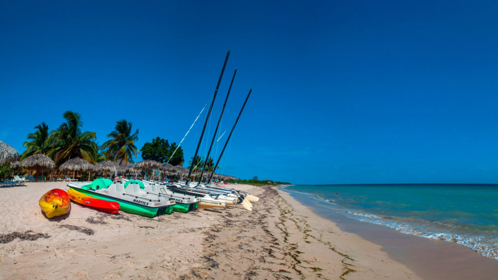 LA PLAYA DE GUANABO, Habana, Cuba y las Playas del Este. PHOTOS ...