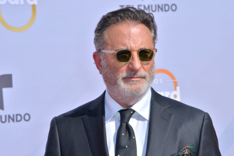 ESTRENA el actor Cubano ANDY GARCÍA su nueva película "Pain Hustlers ...
