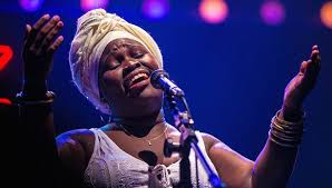DAYMÉ AROCENA, Cantante AfroCubana, considerada la "mejor interprete ...